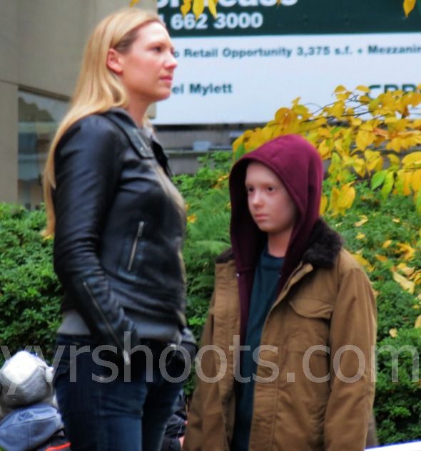 SHOOT: FRINGE's Mysterious Child Observer