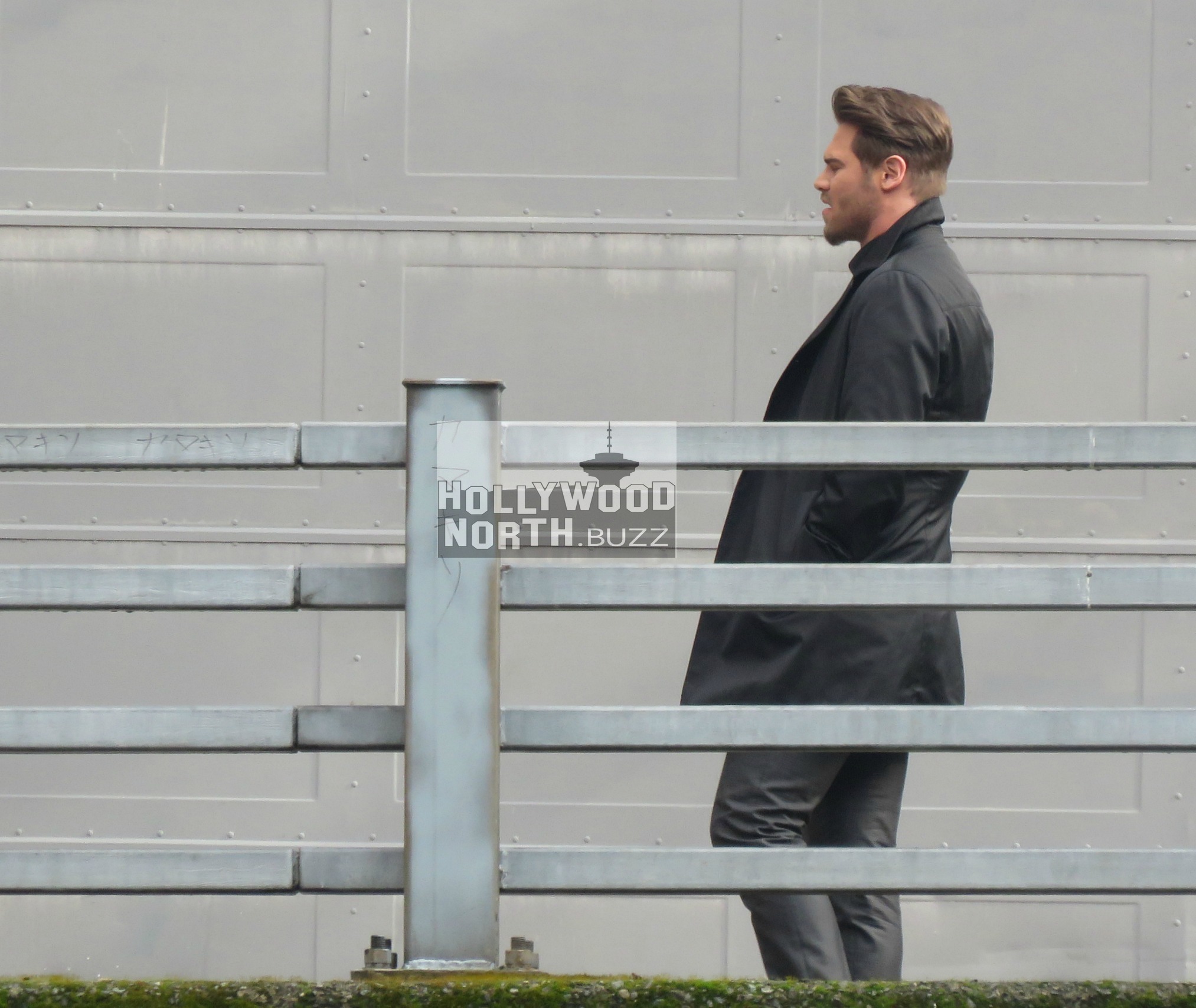 SHOOT: Tom Cavanagh Directs THE FLASH, Mirror Master & Rosa Dillon in ...