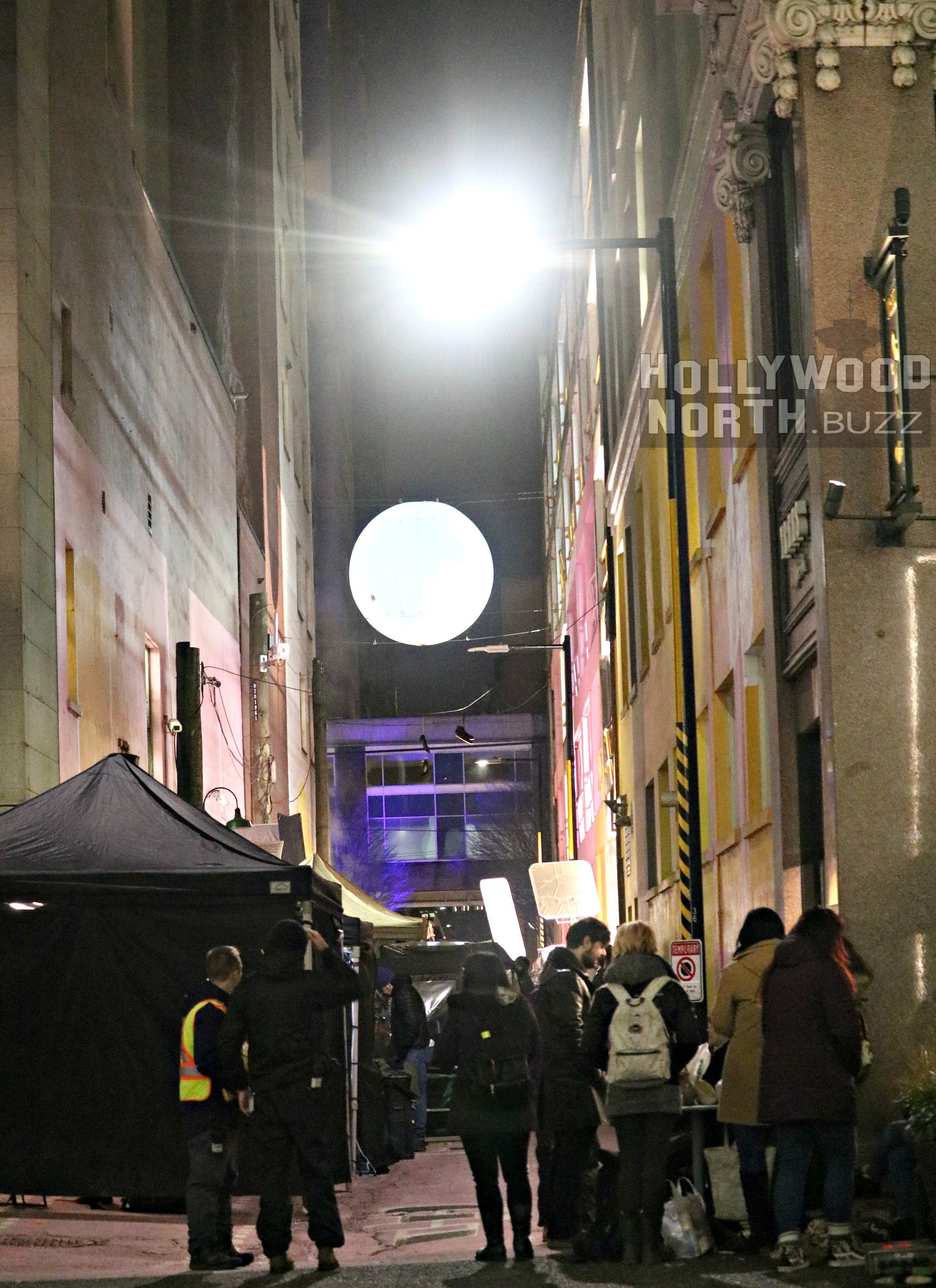 SEASON 13: SUPERNATURAL's Sam & Rowena (Jared Padalecki & Ruth Connell ...