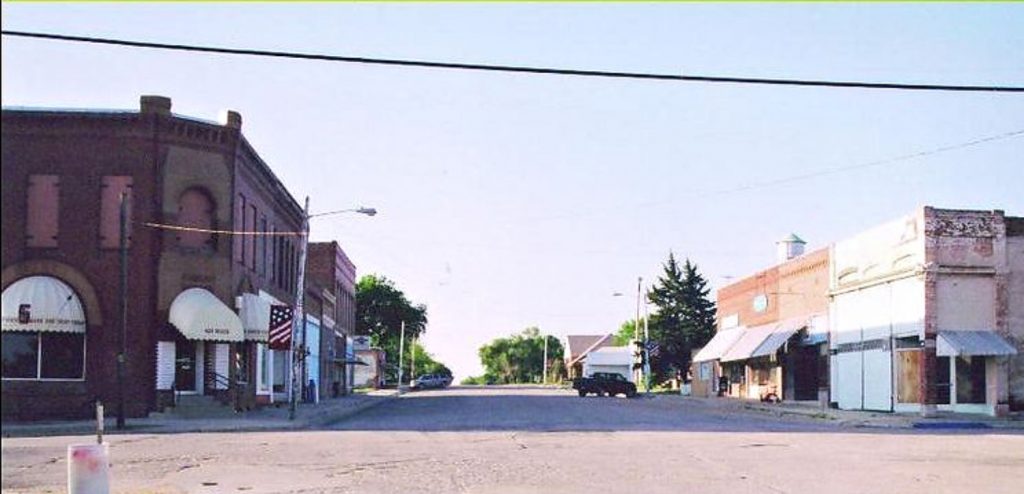 MILESTONE: SUPERNATURAL Family Reunion. Jeffrey Dean Morgan Joins Jared ...