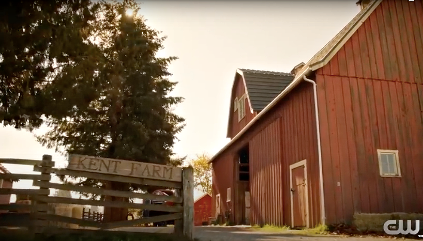 Does a Funeral Bring SUPERMAN & LOIS Back to Smallville?