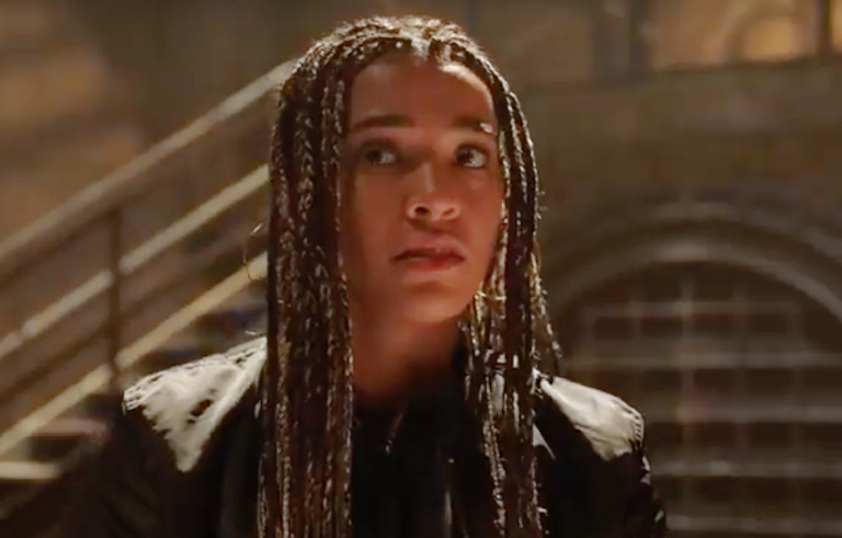 New Charmed One (Lucy Barrett) in CHARMED Season 4