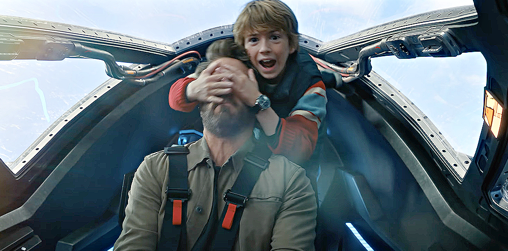 Teaser For THE ADAM PROJECT With Ryan Reynolds. Streams March 11th on ...