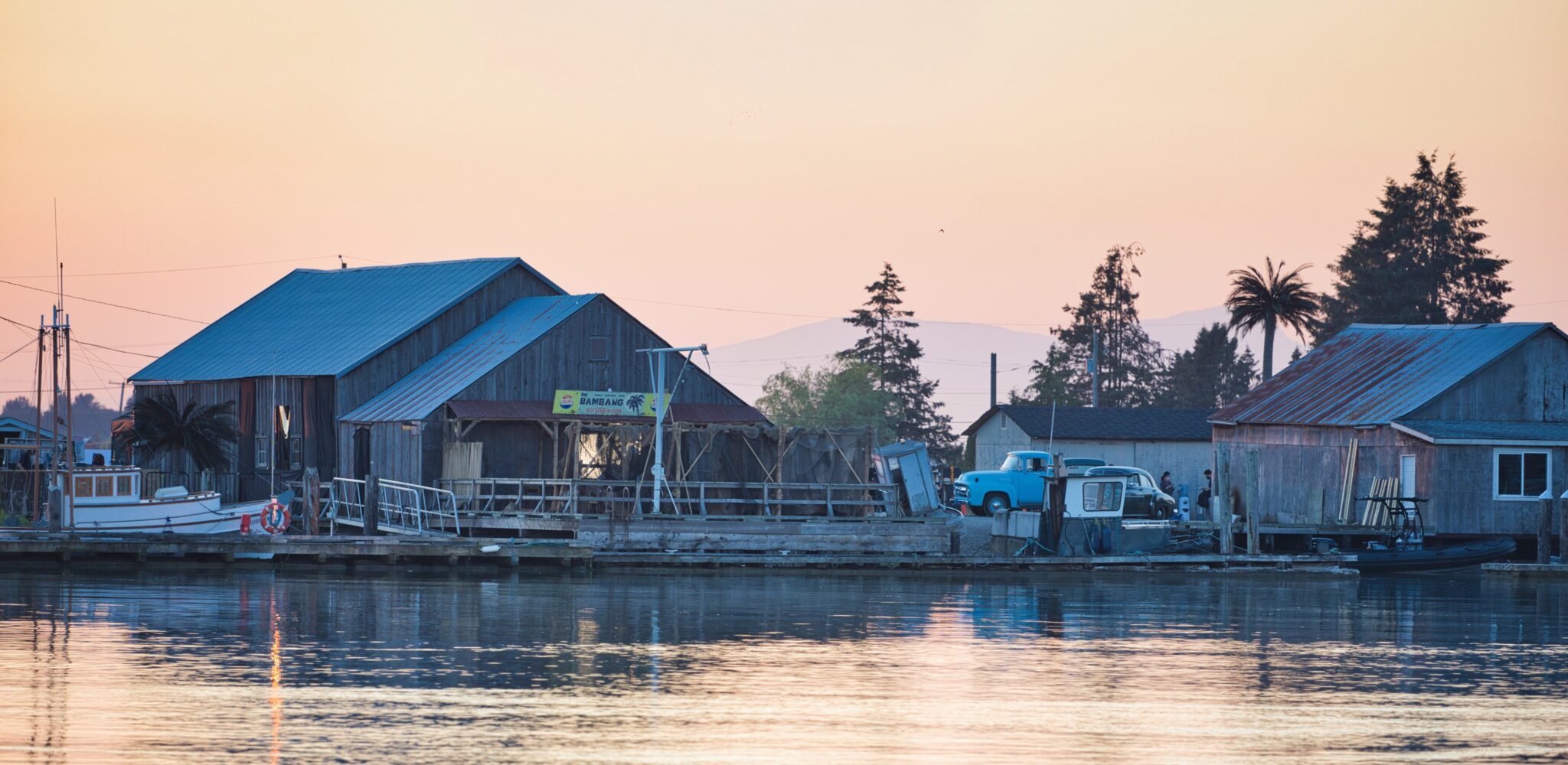 MONARCH: LEGACY OF MONSTERS in BC = Lee & Keiko Dance & Godzilla's Back ...