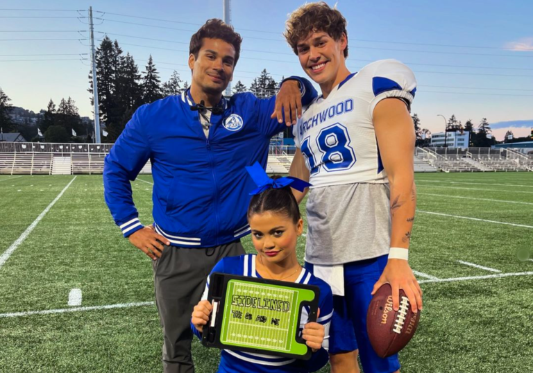 SIDELINED: THE QB AND ME With Noah Beck, Siena Agudong & Drew Ray Tanner Wraps in Victoria